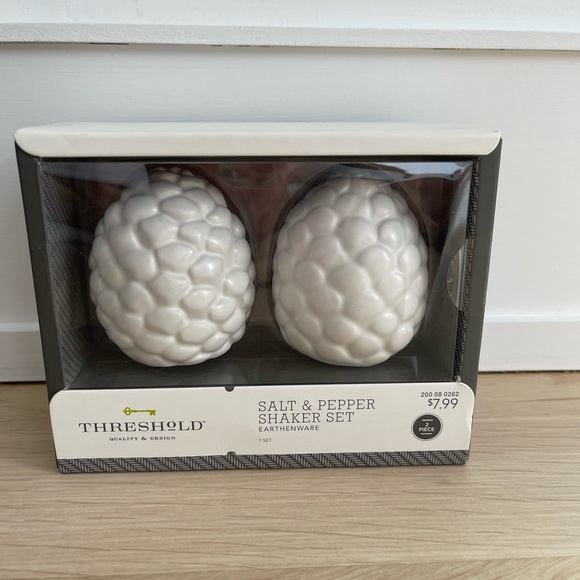 Threshold | Dining | New White Pine Cone Salt And Pepper Shakers | Poshmark